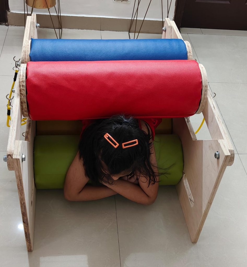 Hug Roller/Squeezer Machine/Compression Machine – Special Supplies